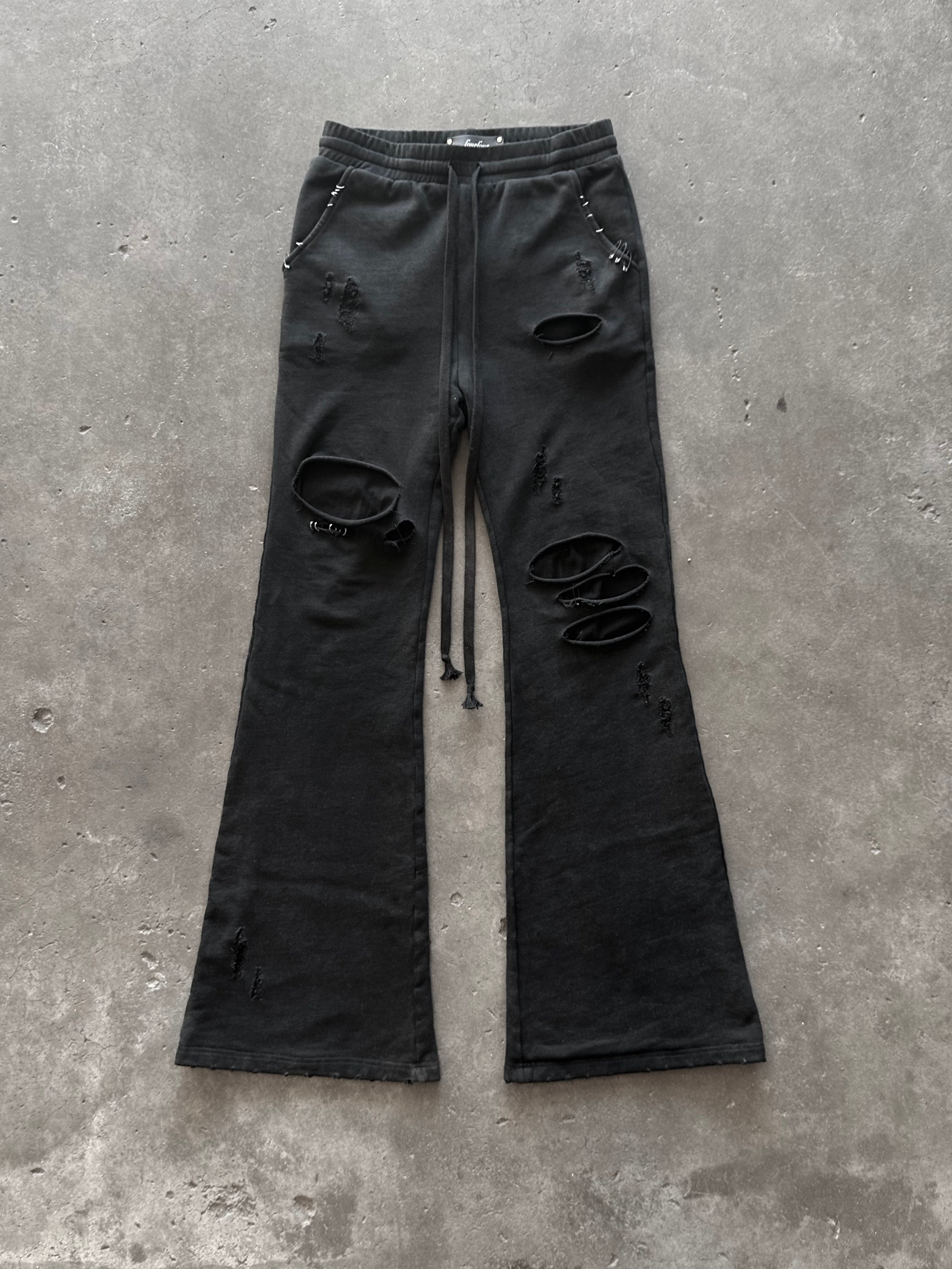 PIERCED DISTRESSED SWEATPANTS – 44